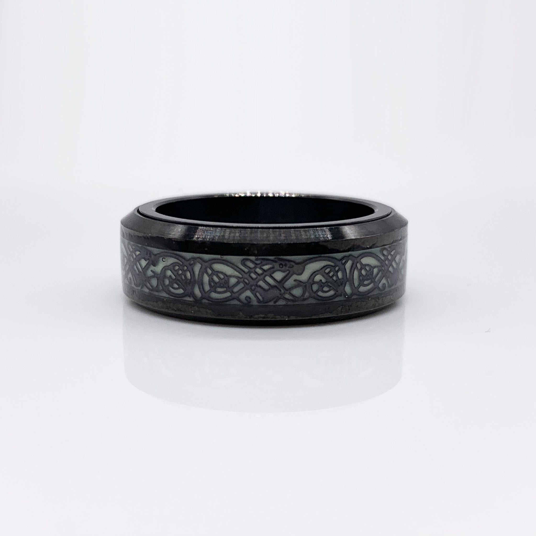 Glow Spinner Ring with Dragon Art – Calm Spinners